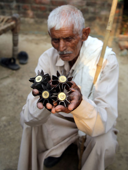 Indian Man Holds Tail Units Mortar Editorial Stock Photo - Stock Image ...