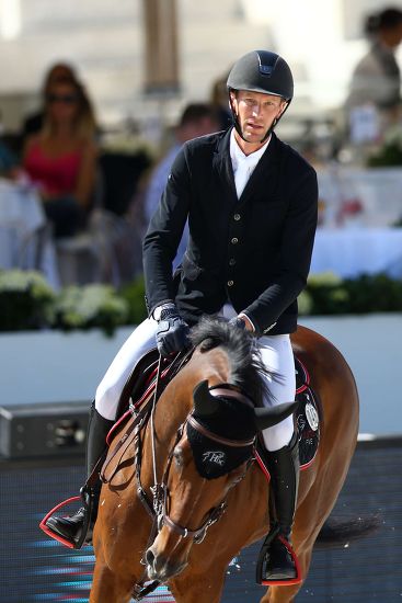 Kevin Staut Fra Riding Joy Vant Editorial Stock Photo - Stock Image ...