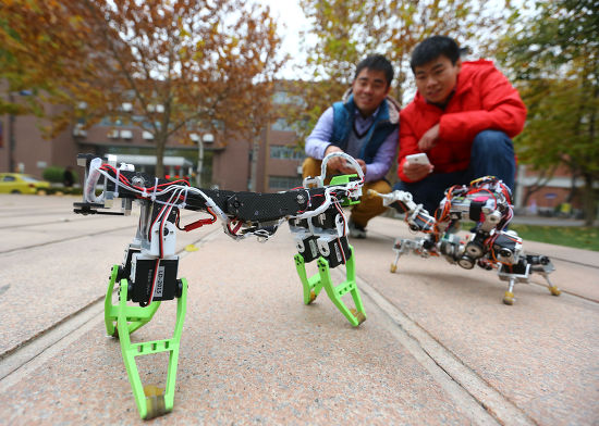 3rd Generation Metamorphic Quadruped Walking Robot Editorial Stock ...