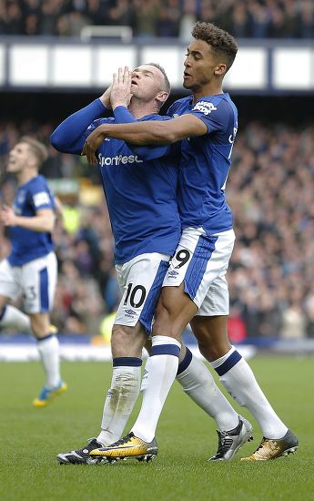 Wayne Rooney Everton Scores 1st Goal Editorial Stock Photo - Stock ...