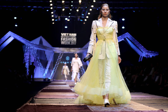 Model Presents Creation By Vietnamese Designer Editorial Stock Photo ...