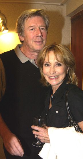 Felicity Kendal Her Partner Michael Rudman - Foto de stock de contenido ...
