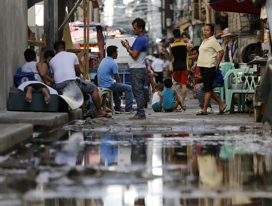 Filipino Street Children Seen Near Association Editorial Stock Photo ...