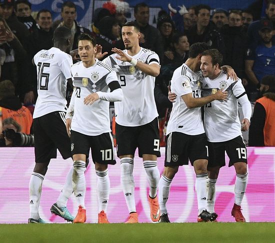 Germanys Players Celebrate After Scoring 22 Editorial Stock Photo ...