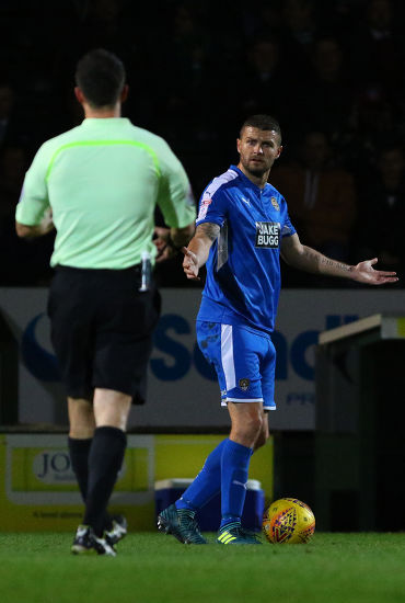 Carl Dickson Notts County Argues Referee Editorial Stock Photo - Stock ...