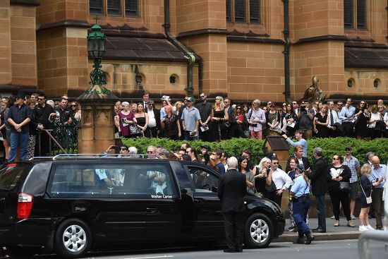 Family Friends Fellow Musicians Attend Funeral Editorial Stock Photo ...