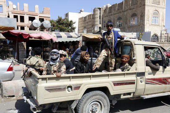 Houthi Fighters Ride Vehicle Amid Clashes Editorial Stock Photo - Stock ...