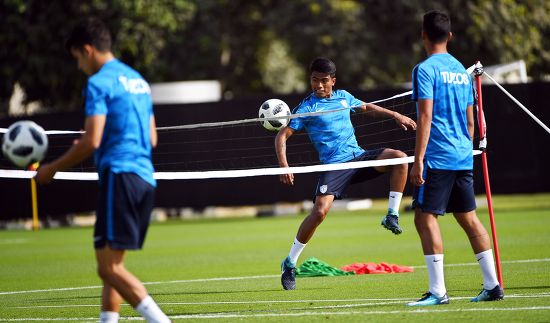 Pachuca Players Perform During Their Teams Editorial Stock Photo ...