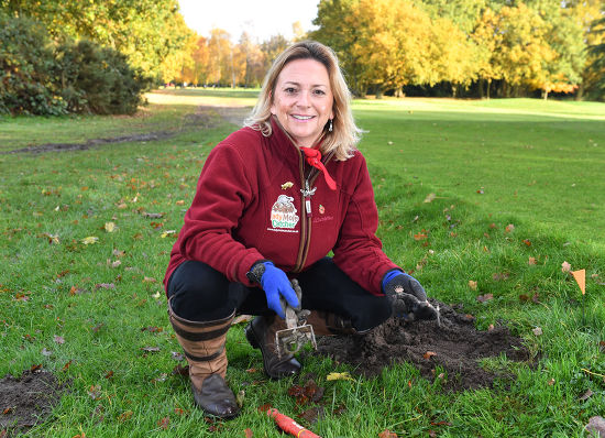 Louise Chapman Lady Mole Catcher Photographed Editorial Stock Photo ...