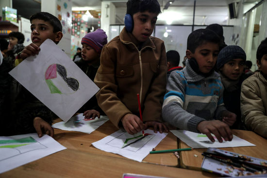 Orphan Children Color Drawings Colors Palestinian Editorial Stock Photo ...
