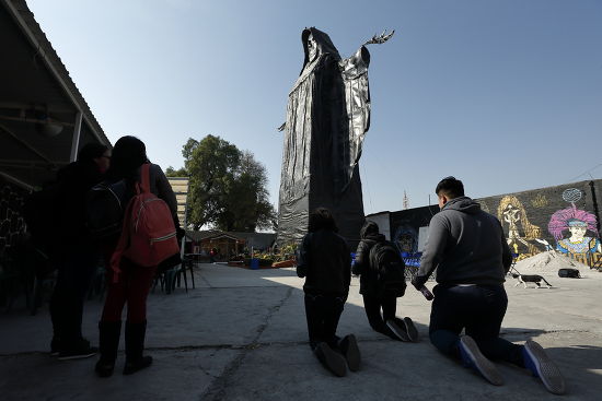 Devotees Participate Ceremony Temple Santa Muerte Editorial Stock Photo ...