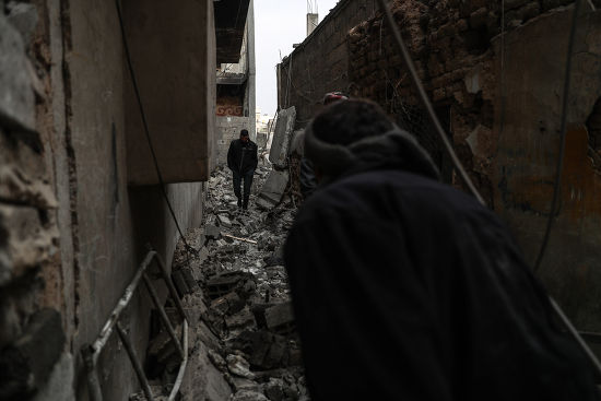 People Walk On Destroyed Street Aftermath Editorial Stock Photo - Stock ...