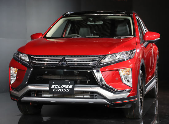 Japanese Auto Maker Mitsubishi Motors Introduces Editorial Stock Photo ...