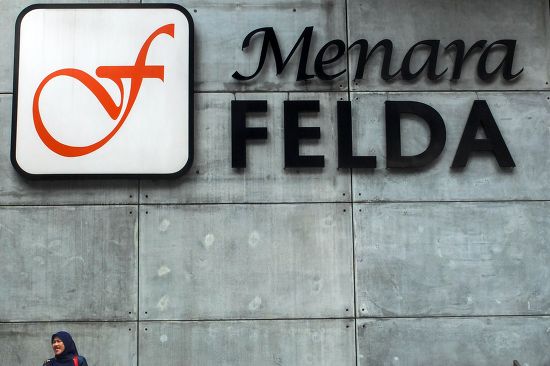 Woman Stands Front Felda Logo She Editorial Stock Photo - Stock Image ...