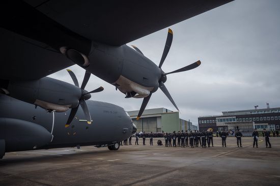 Propellers New Hercules C130j Aircraft Editorial Stock Photo - Stock ...