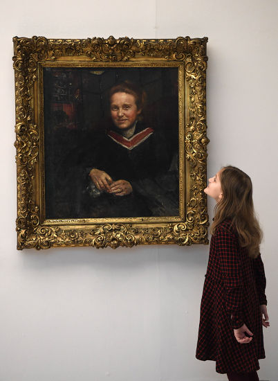Stella Cartwright Aged 9 Views Portrait Editorial Stock Photo - Stock ...