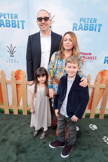 Rob Lieber Writerexecutive Producer Family - Foto de stock de contenido ...