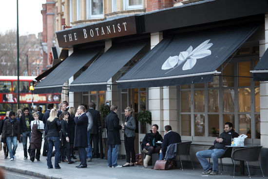 Revelers Outside Botanist Sloane Square Current Editorial Stock Photo ...