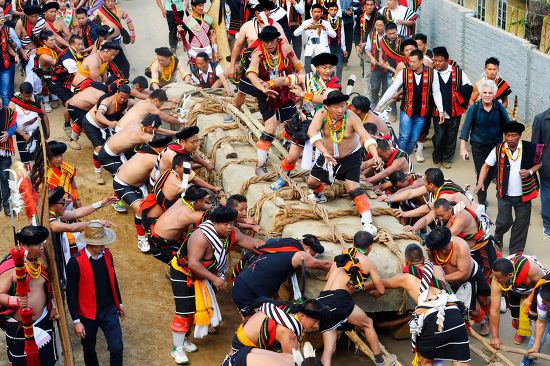 Stone Pulling Ceremony During Kisima Nagaland Editorial Stock Photo ...