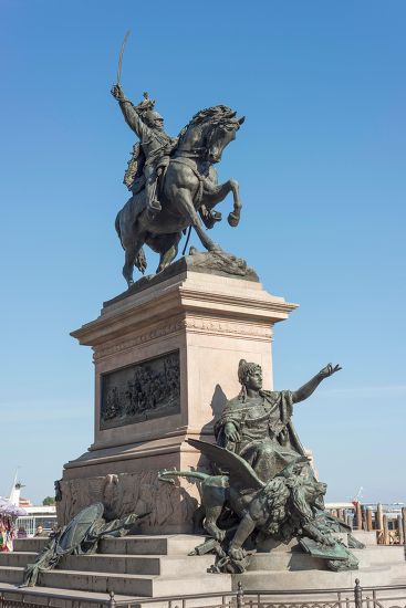 Monument Victor Emmanuel Ii Riva Degli Editorial Stock Photo - Stock ...