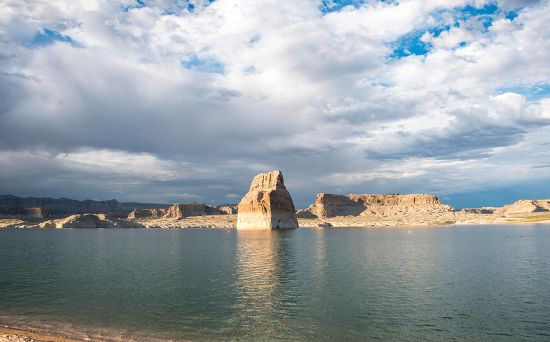 Lone Rock Lake Powell Utah Usa Editorial Stock Photo - Stock Image ...