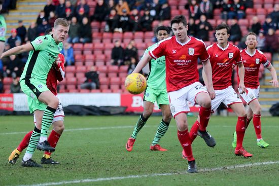 Eddie Nolan Crewe Alaxandra 12 Clears Editorial Stock Photo - Stock ...
