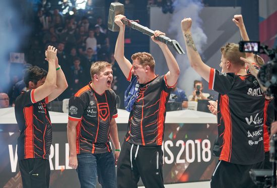 Penta Sports Pengu Niclas Mouritzen Fabian Editorial Stock Photo ...