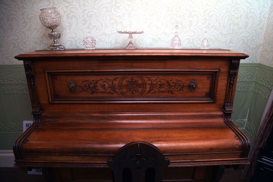 Piano Parlour 62 Nelson Road Birthplace Editorial Stock Photo - Stock ...