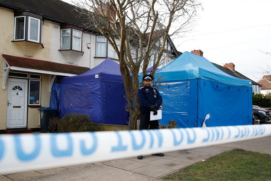Police Evidence Tent Still Covers Drive Editorial Stock Photo - Stock ...
