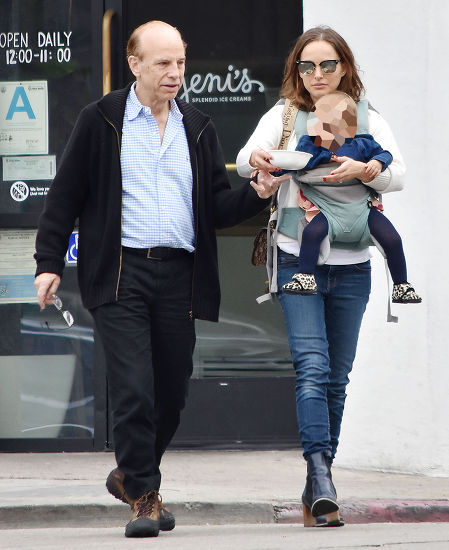 Natalie Portman Daughter Amalia Father Avner Editorial Stock Photo ...
