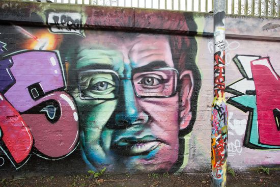 Stephen Hawking Graffiti Tribute Cambridge Graffiti Editorial Stock ...