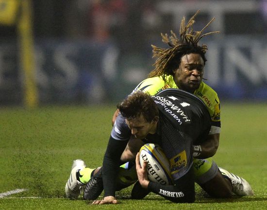 Marland Yarde Sale Sharks Tackles Simon Editorial Stock Photo - Stock ...