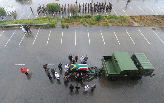 Coffin Winnie Madikizelamandela Carried Out Official Editorial Stock ...