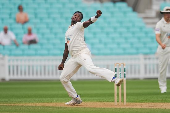 Fidel Edwards Hampshire Bowling During Specsavers Editorial Stock Photo ...