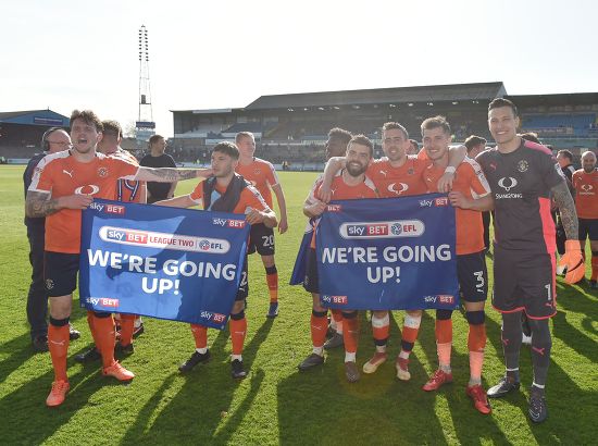 Luton Players Celebrate Promotion On Final Editorial Stock Photo ...