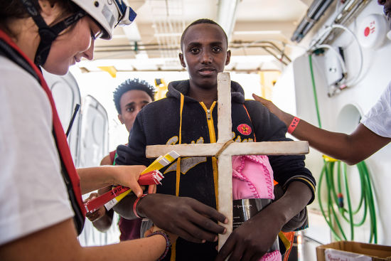 Migrant Carry Christian Cross He Arrive Editorial Stock Photo - Stock ...