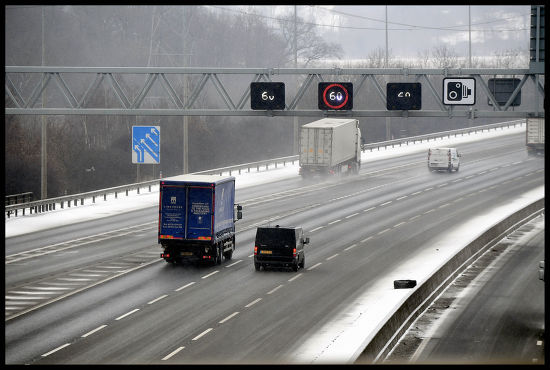 Traffic On Near Empty M25 Junction Editorial Stock Photo - Stock Image ...