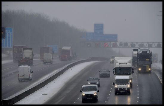 Traffic On Near Empty M25 Junction Editorial Stock Photo - Stock Image ...