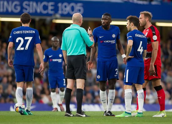 Antonio Rudiger Chelsea Discussion Referee Lee Editorial Stock Photo ...