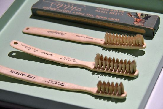 Topbottom Boxed Addis Toothbrush Prophylactic Toothbrush Editorial ...