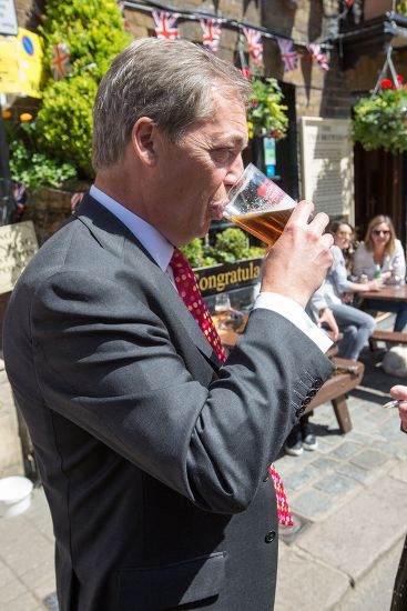 Nigel Farage Having Drink Two Brewers Editorial Stock Photo - Stock ...