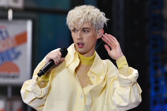 Troye Sivan Performs On Nbcs Today Editorial Stock Photo - Stock Image ...