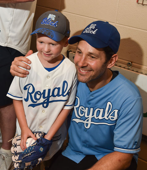 Paul Rudd Patient Childrens Mercy Hospital Editorial Stock Photo ...