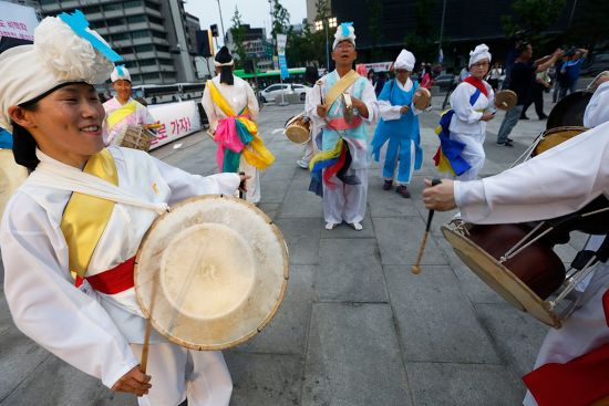 South Korean People Perfrom During Rally Editorial Stock Photo - Stock ...
