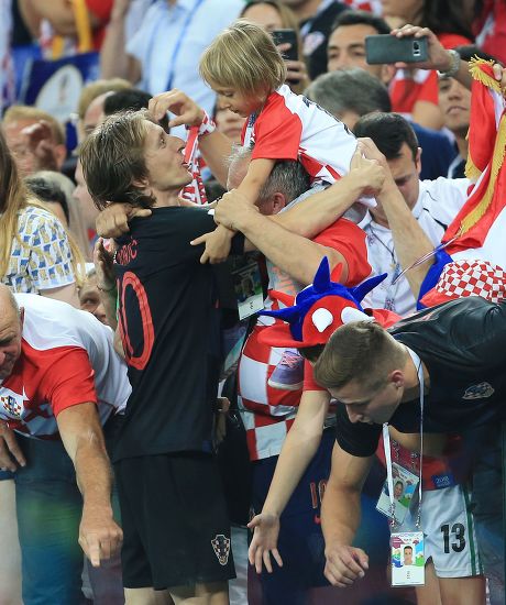 Luka Modric Croatia His Daughter Ema Editorial Stock Photo - Stock ...