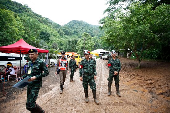 Thai Soldiers Police Officer Secure Area Editorial Stock Photo - Stock ...