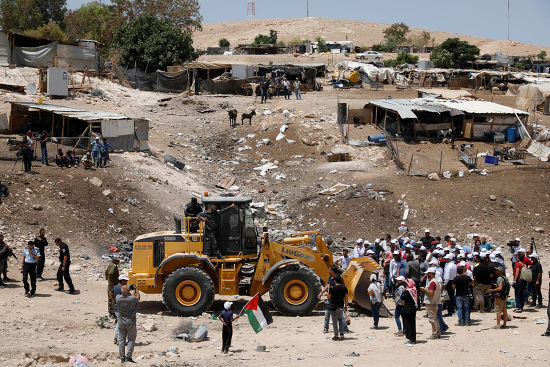 Palestinian Demonstrators Try Prevent Israeli Tractor Editorial Stock ...