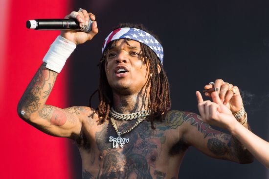 Swae Lee Rae Sremmurd Passed Blunt Editorial Stock Photo - Stock Image ...