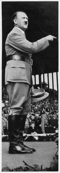 Adolf Hitler Addressing Youth Nuremburg Rally Editorial Stock Photo ...