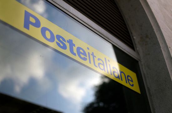 View Logo Poste Italiane Postal Service Editorial Stock Photo - Stock ...
